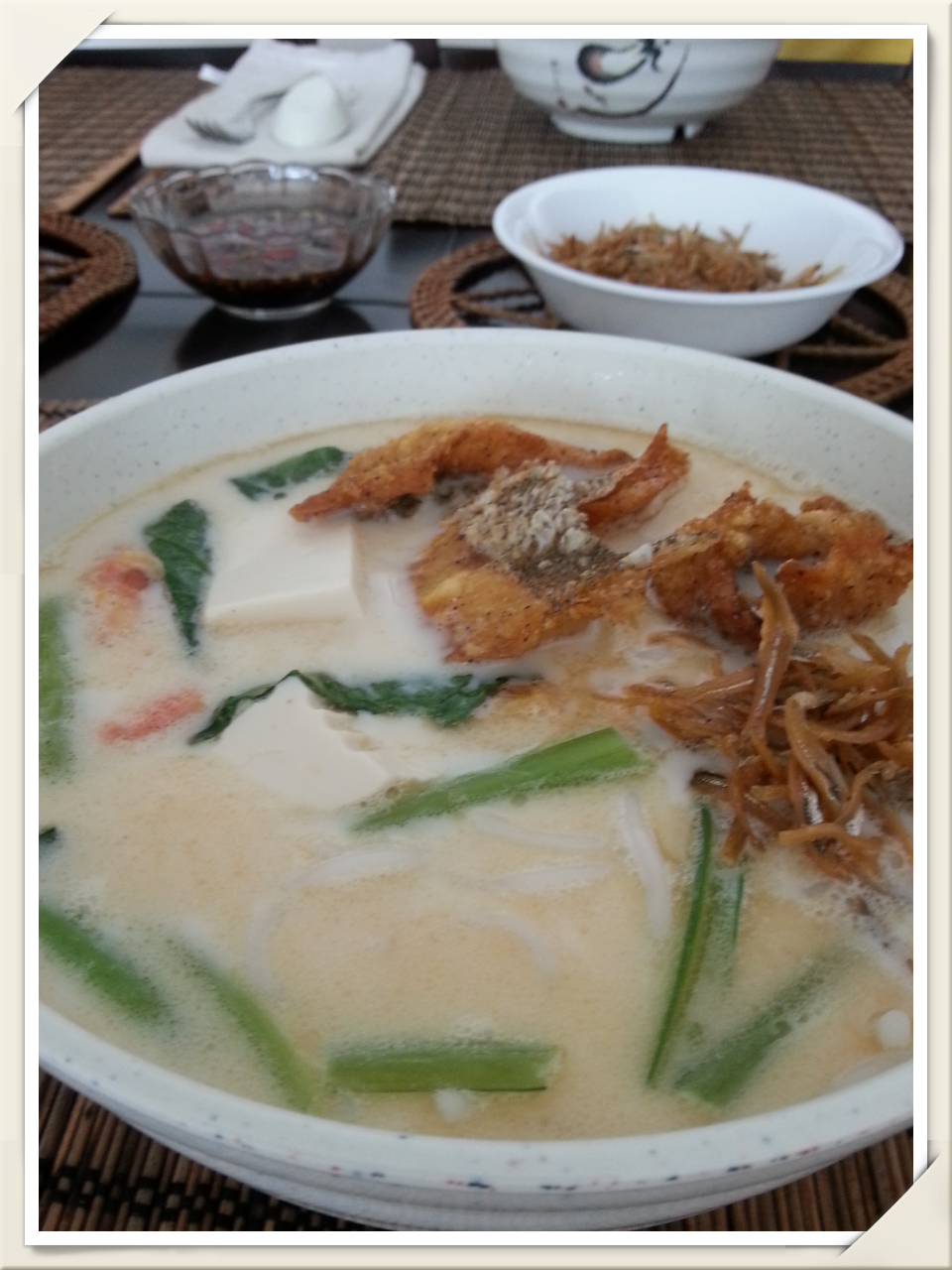 Hani's Kitchen: Fried Sliced Fish Noodle Soup